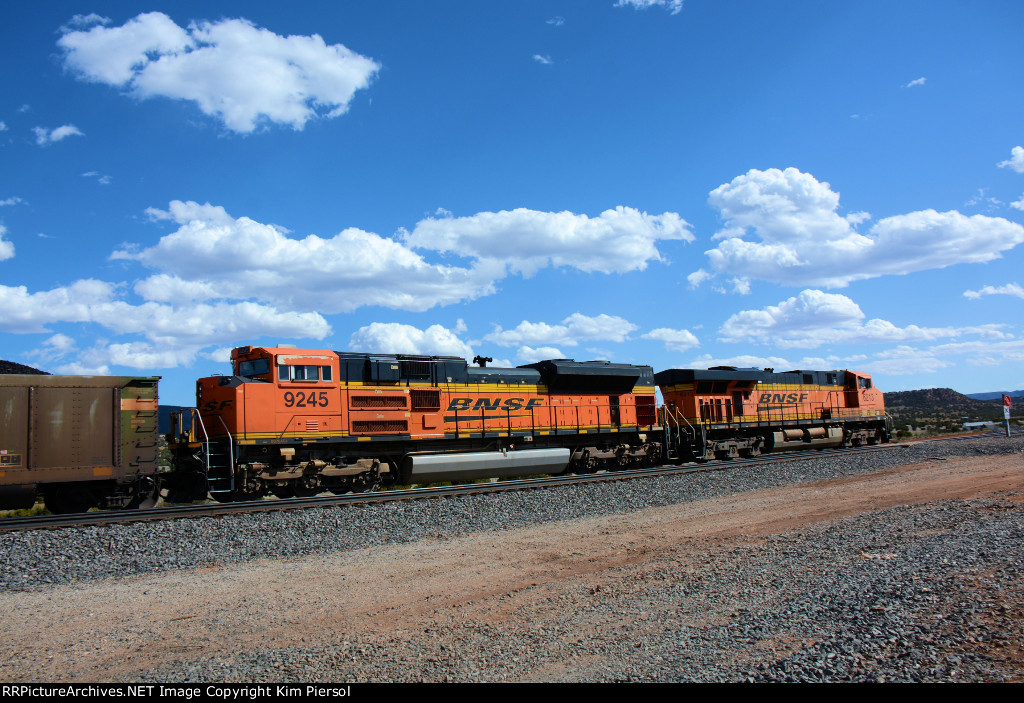 BNSF 9245